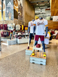 Campus Store - Follett