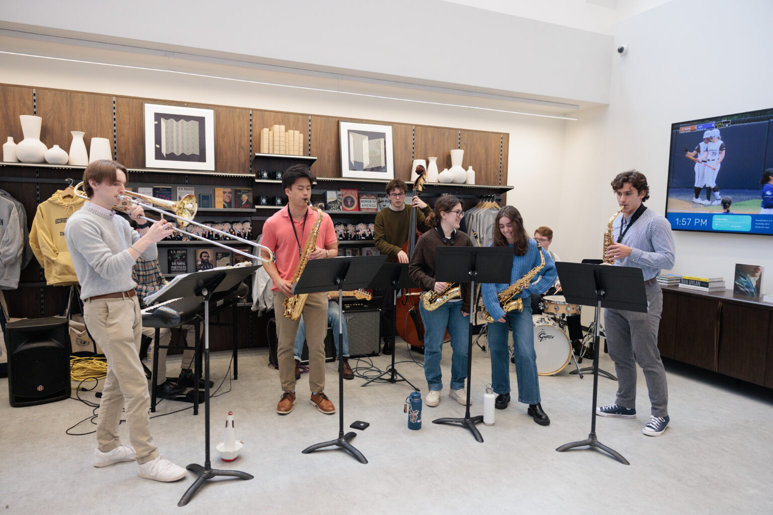 Photo Story: Bringing The George Washington University Campus Store ...